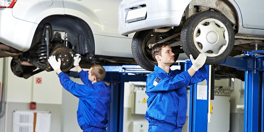 The Advantages of a Certified Auto Technician | Performance ...